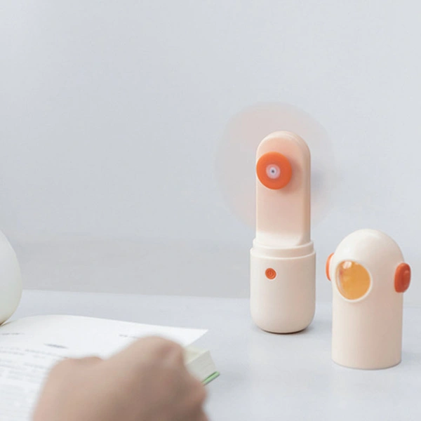 Astronaut Mini USB Handheld Fan Rechargeable Portable Mute Lovely Mini ...