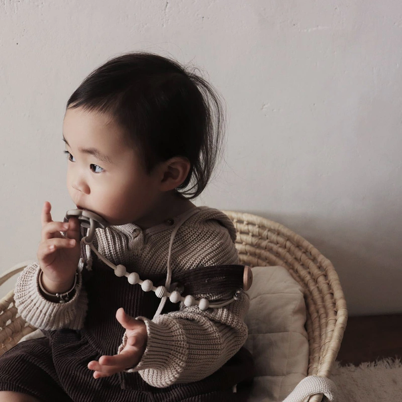 Silicone Pacifier Clip One-Piece Design Baby Pacifier Strap Soft ...